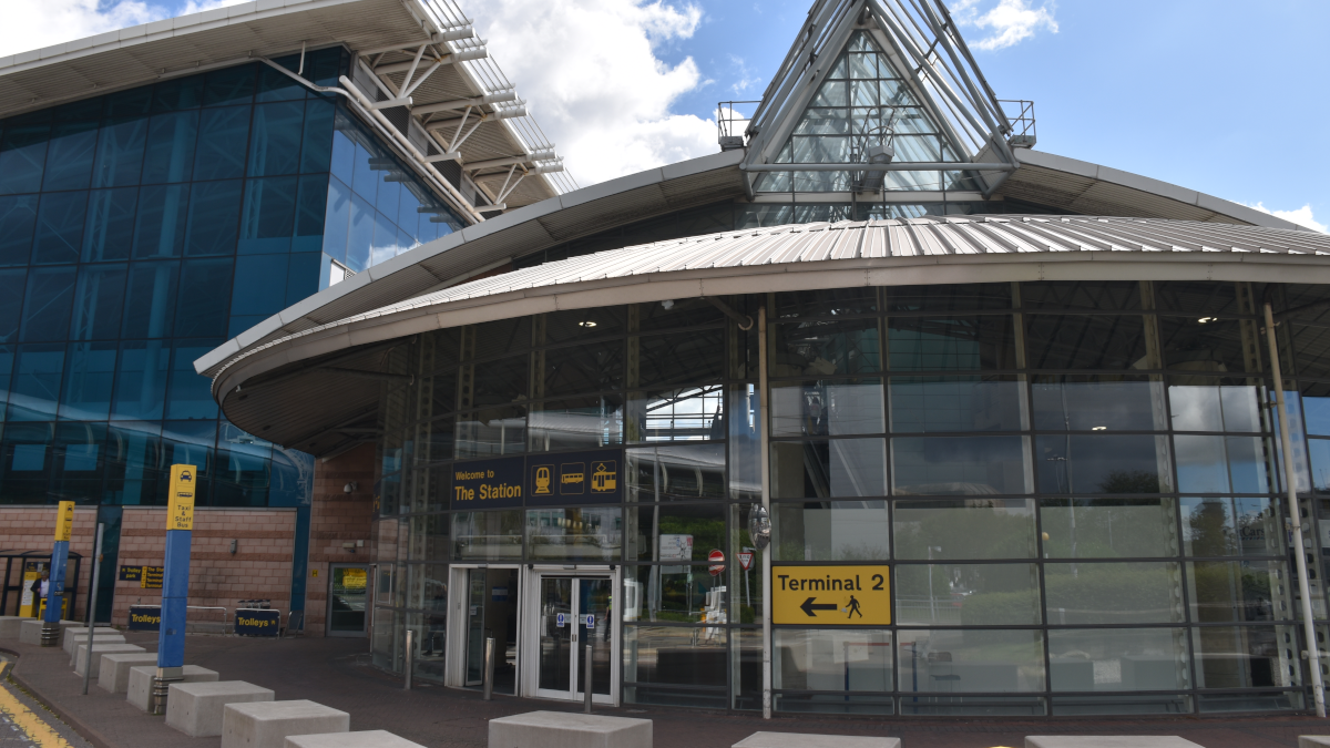 New TPE train timetable will introduce all-night Manchester airport ...