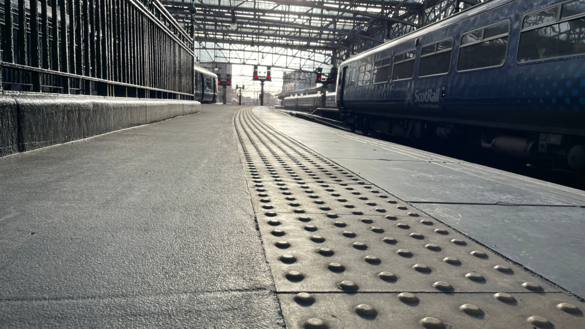 Network Rail completes tactile paving programme at Scottish stations ...