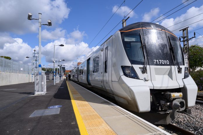 Stevenage station’s new fifth platform opened a year early - Rail UK
