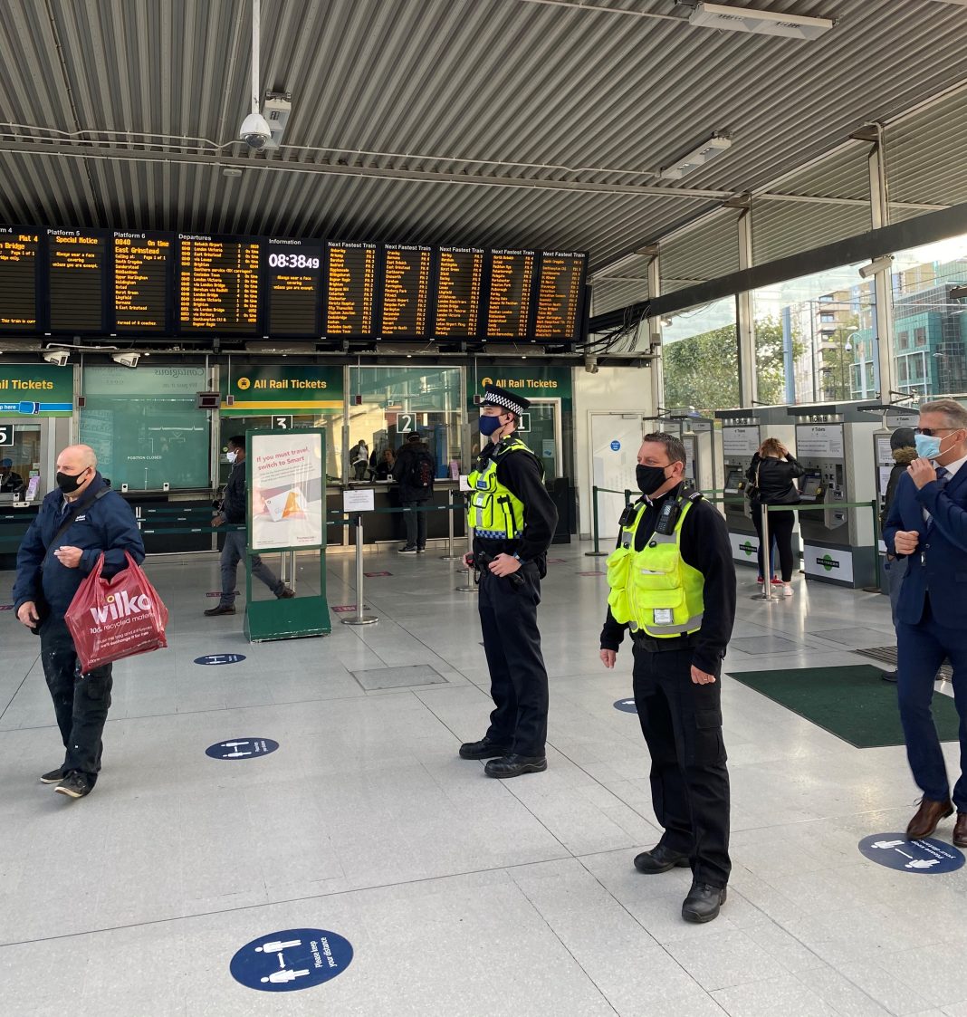 Rail companies work with police to promote use of face coverings - Rail UK