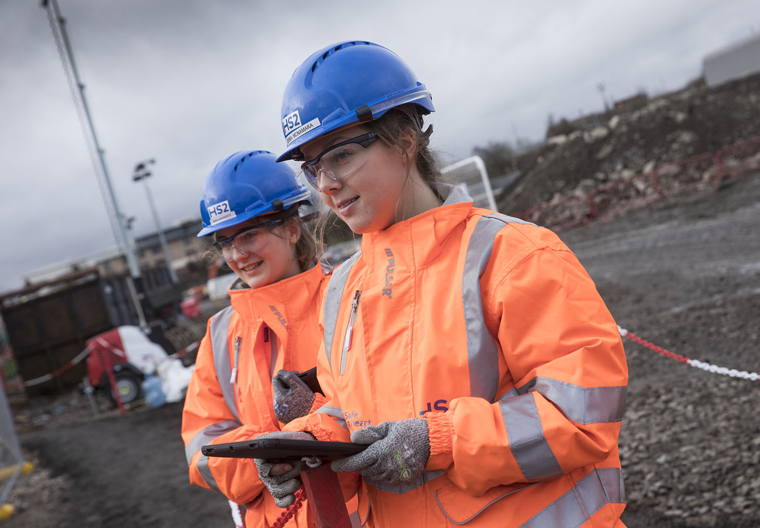 HS2 offers work experience to 30 students - Rail UK